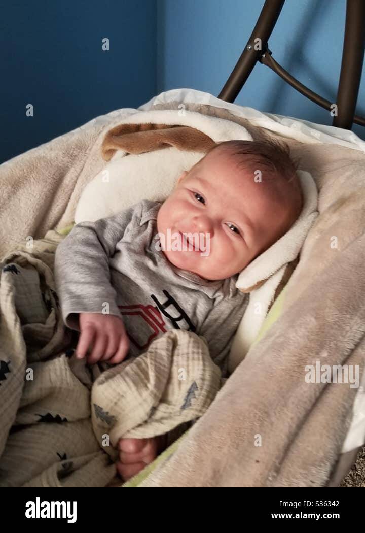 Happy friday smiles hi-res stock photography and images - Alamy