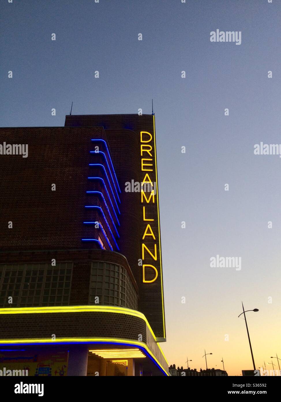 Dreamland Margate Neon Signage Stock Photo - Alamy
