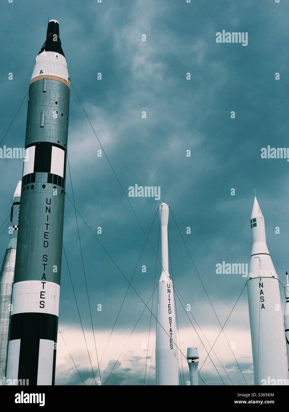 Nasa rockets hi-res stock photography and images - Alamy