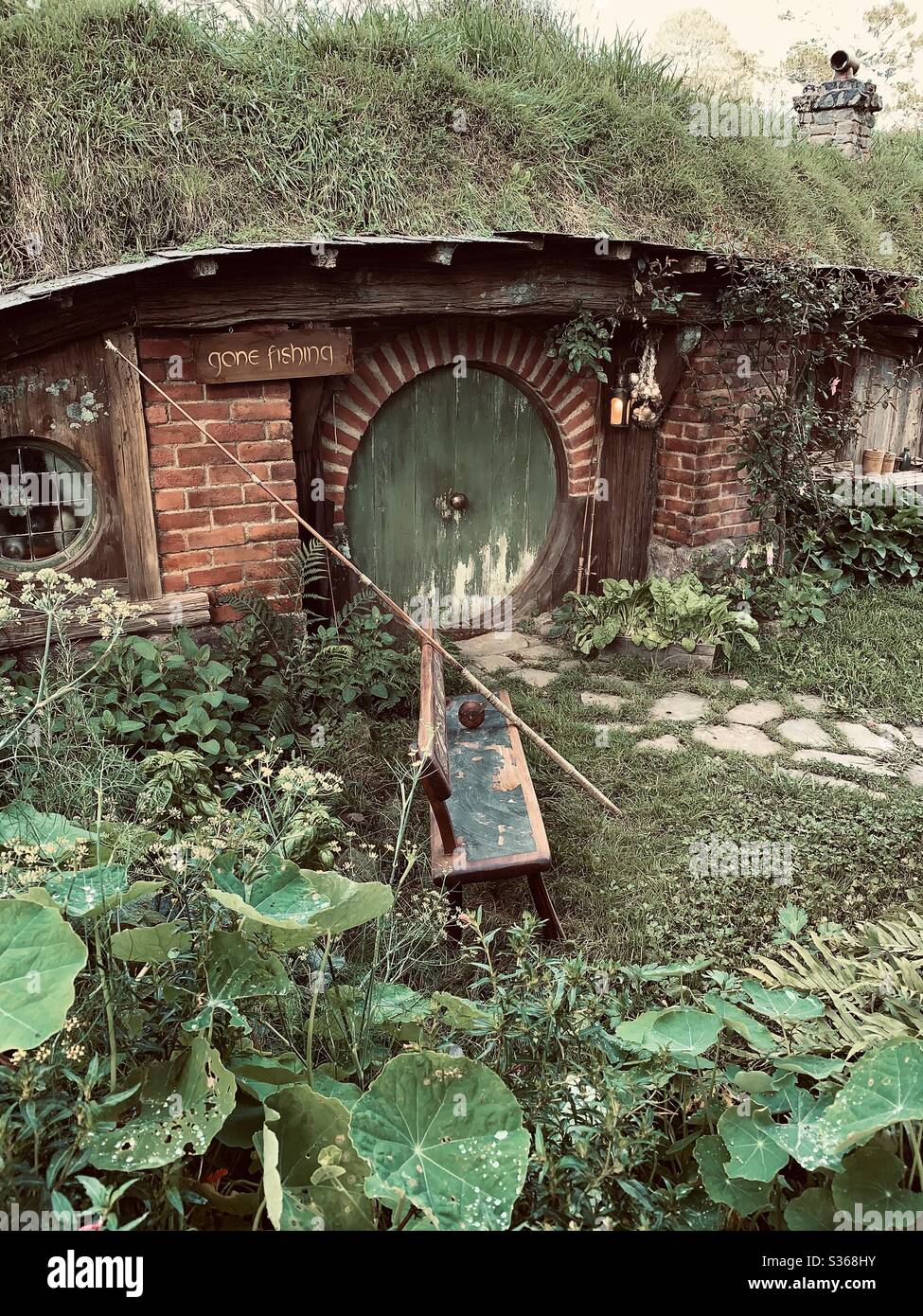 Hobbit setting hi-res stock photography and images - Alamy