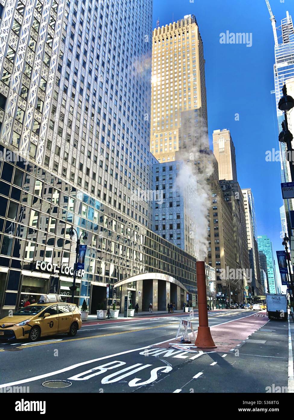 Steam pipe hi-res stock photography and images - Alamy