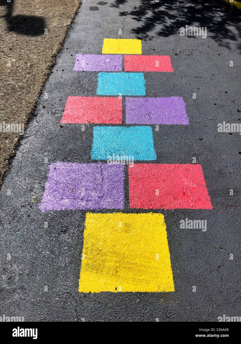 Hopscotch Pattern
