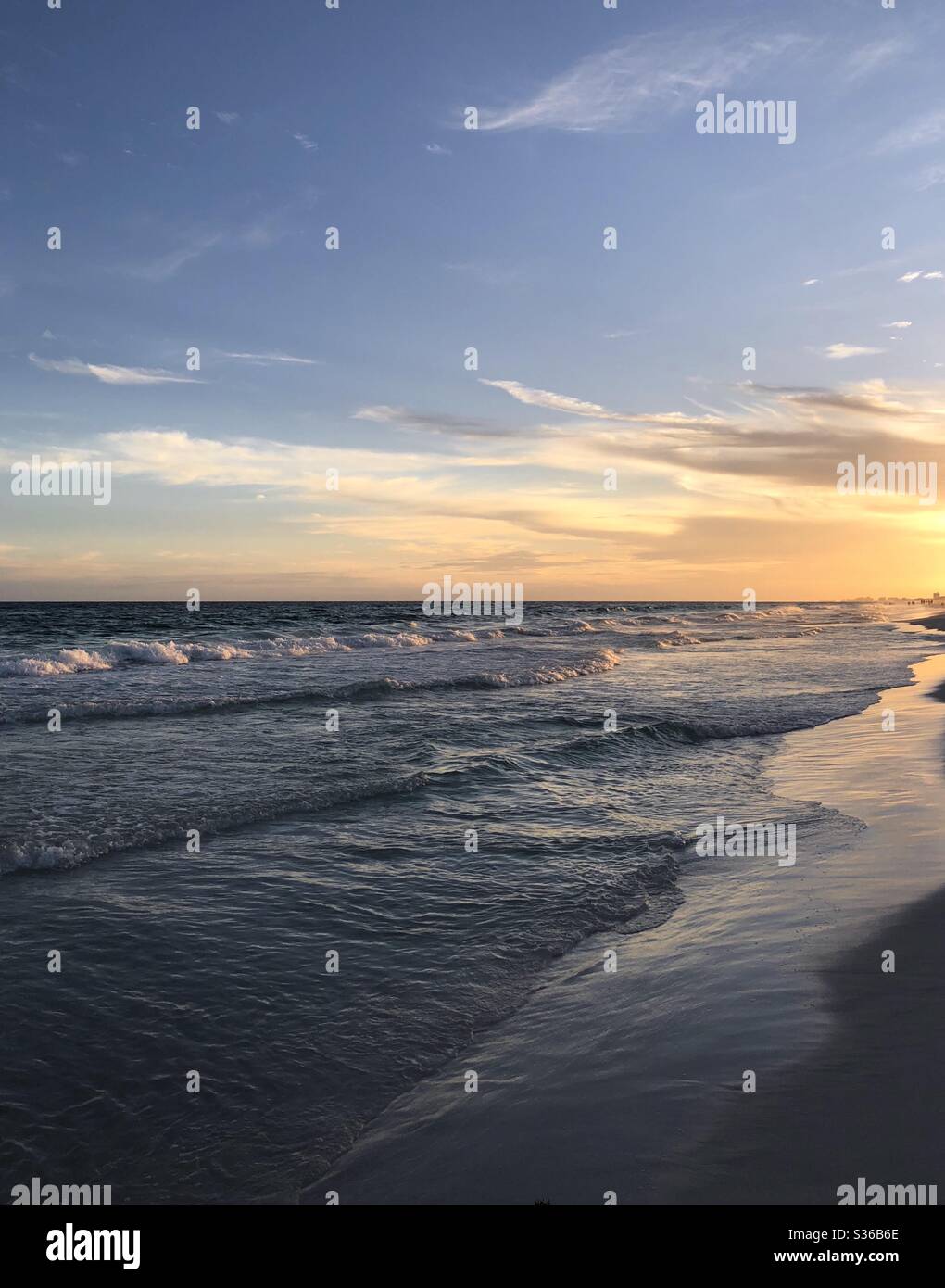 Sunset on emerald coast hi-res stock photography and images - Alamy