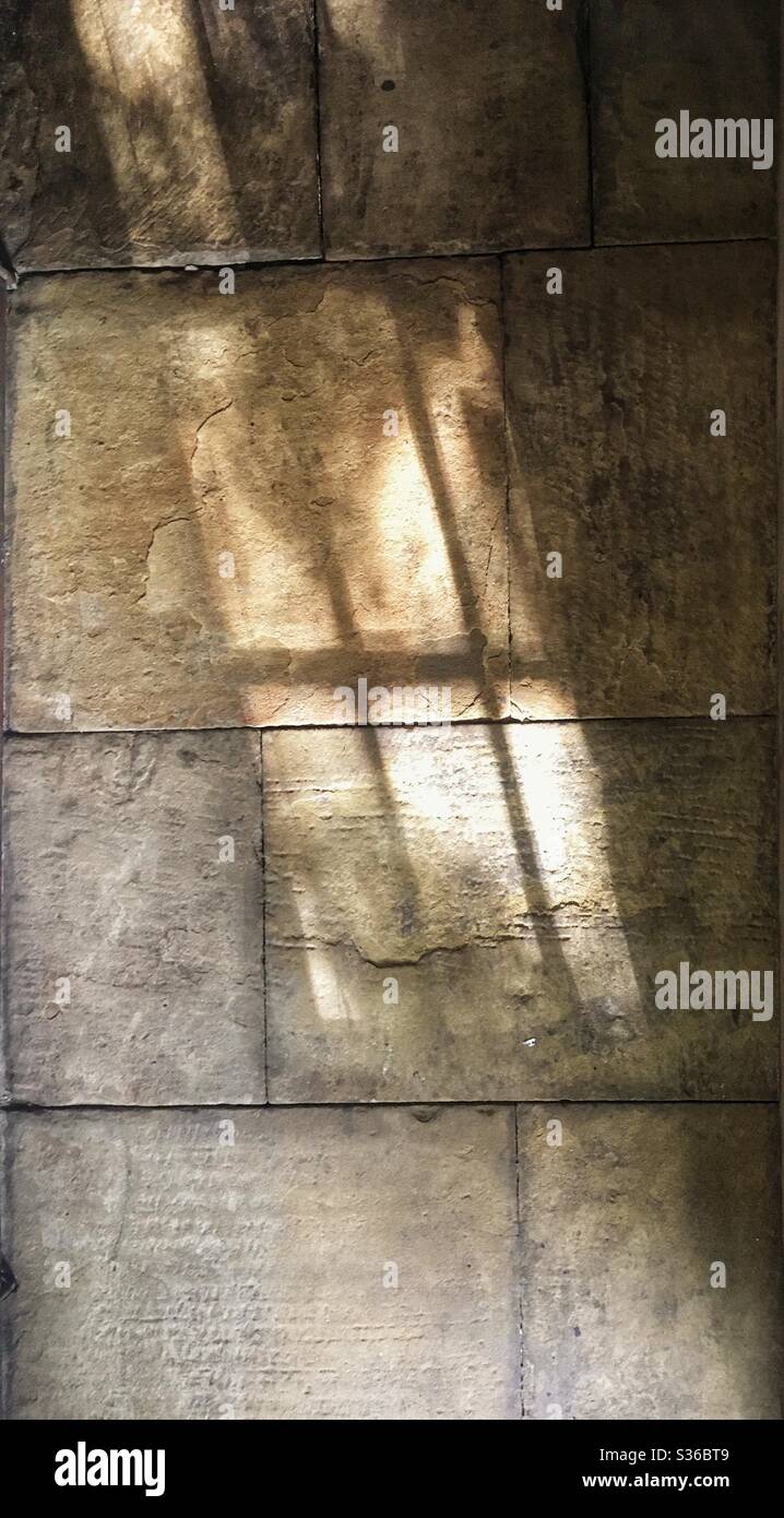 Morning light window hi-res stock photography and images - Alamy