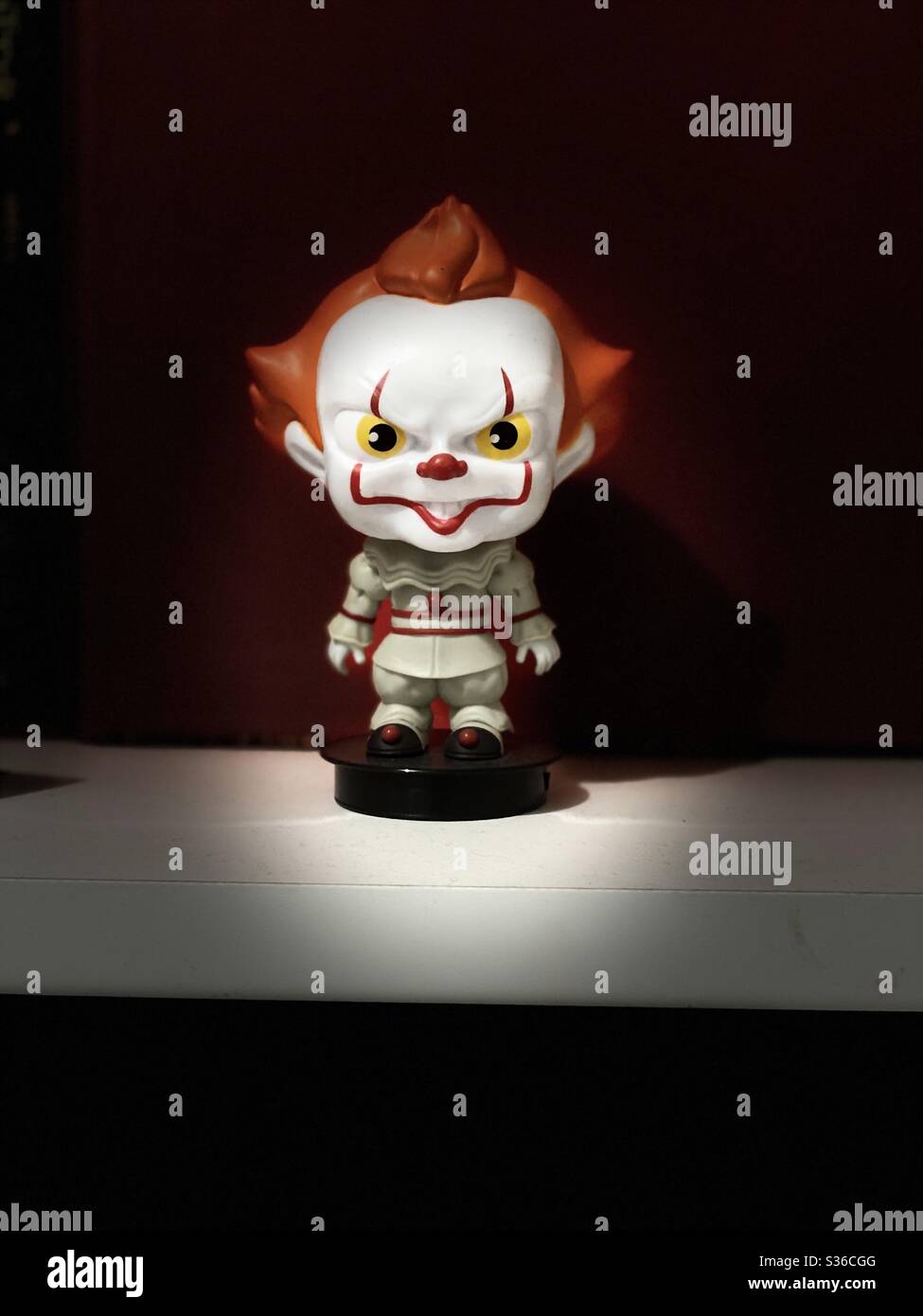 Pennywise hi-res stock photography and images - Alamy