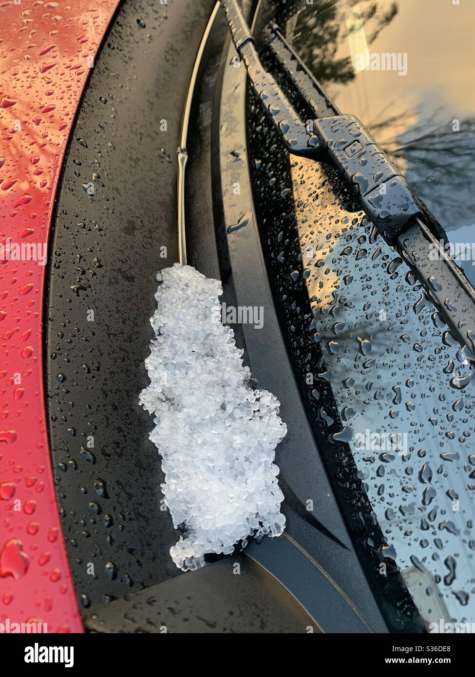 Car windscreen hi-res stock photography and images - Alamy