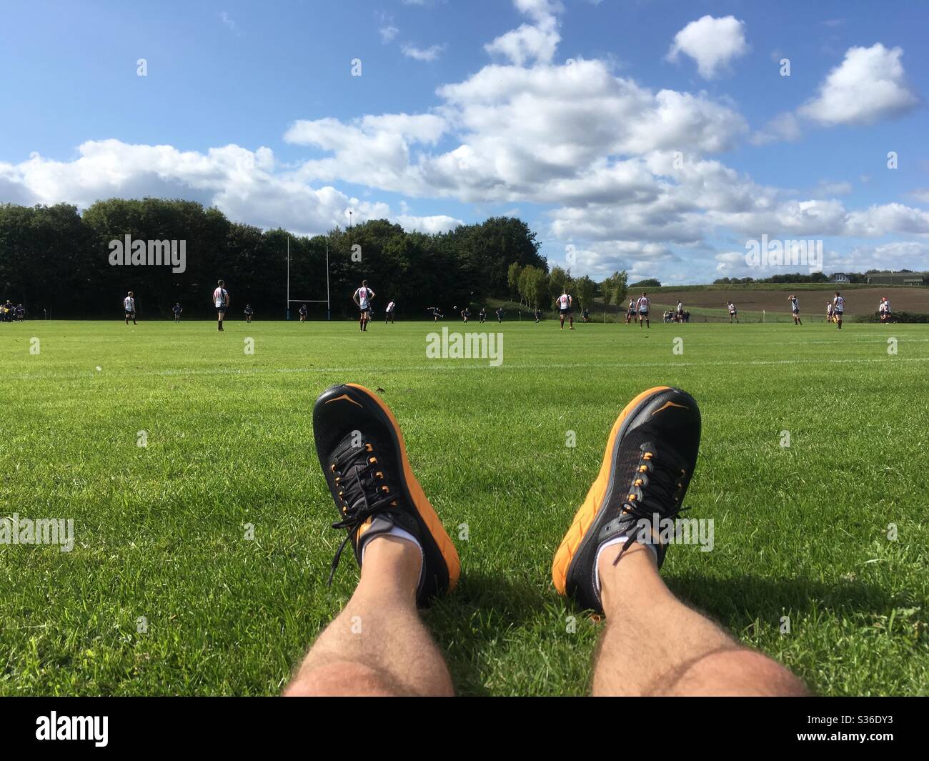 Sport legs hi-res stock photography and images - Alamy