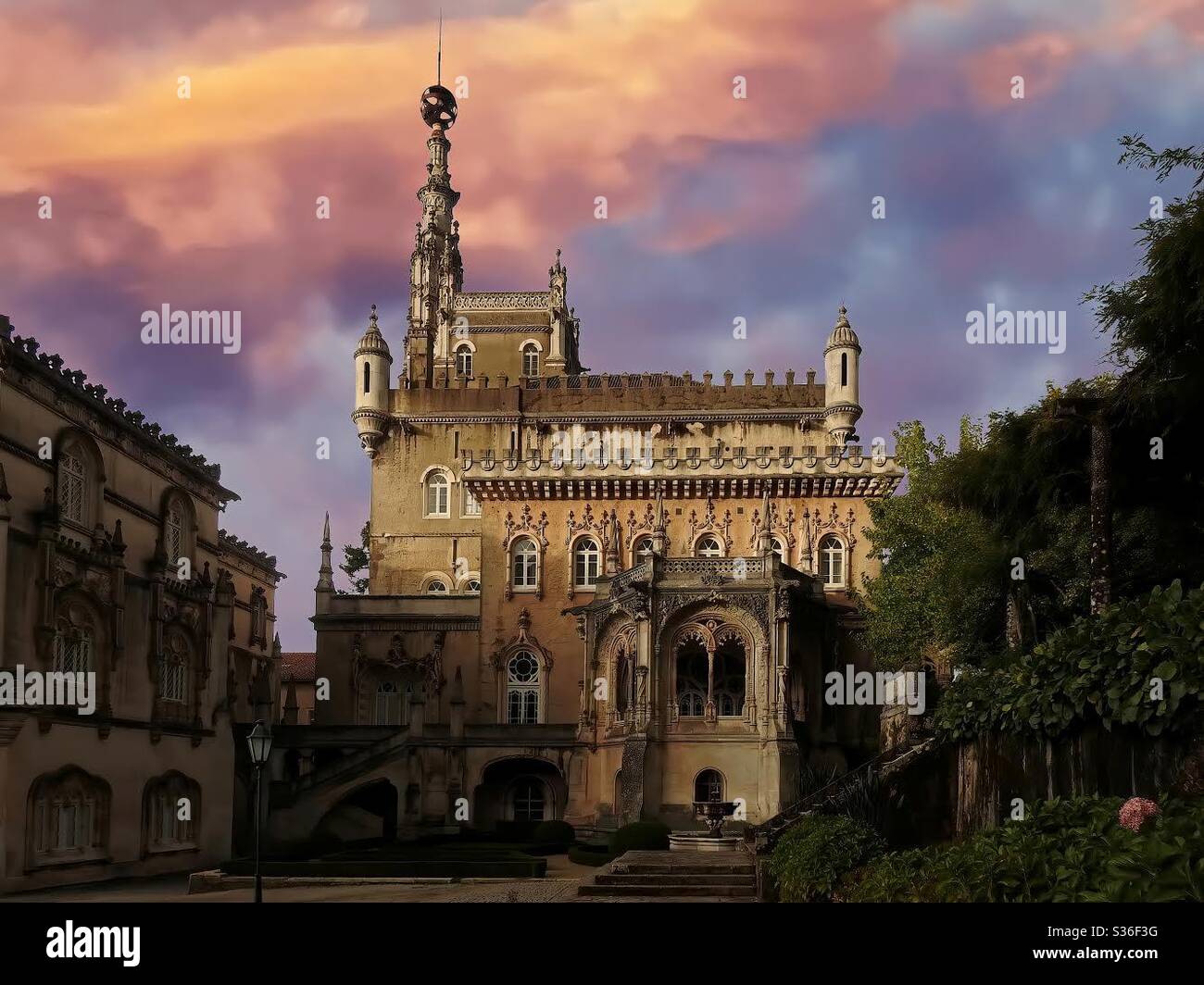 Palacio do bussaco hi-res stock photography and images - Alamy