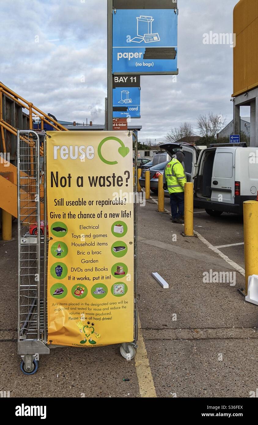 Reuse scheme hi-res stock photography and images - Alamy