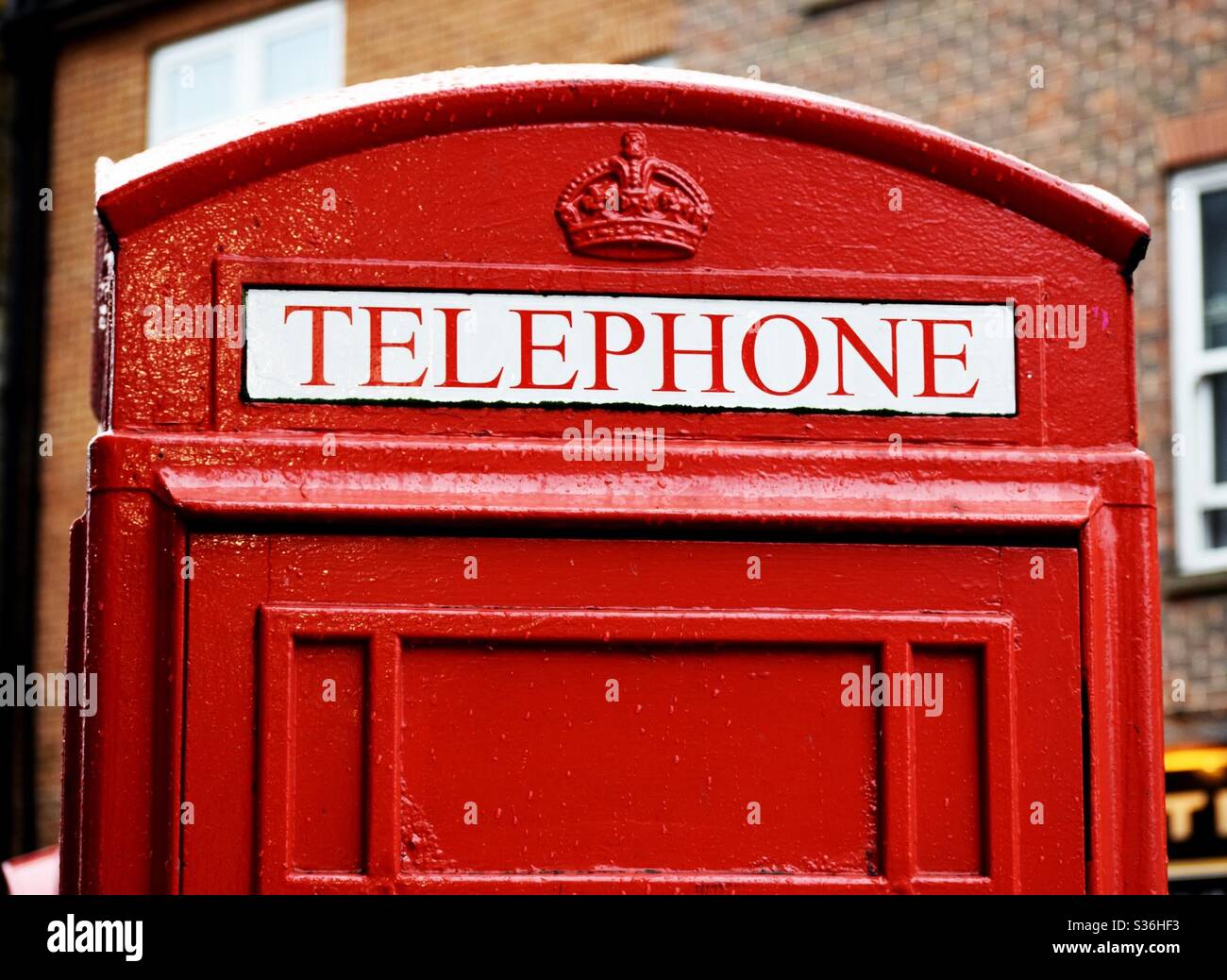 The traditional red telephone booth London Stock Photo - Alamy