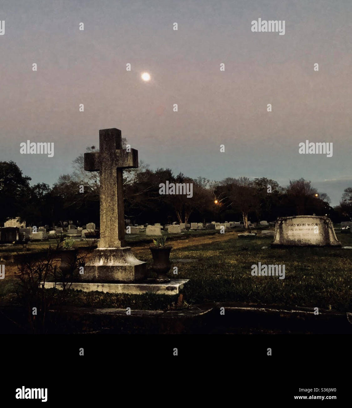 Mobile alabama cemetery hi-res stock photography and images - Alamy