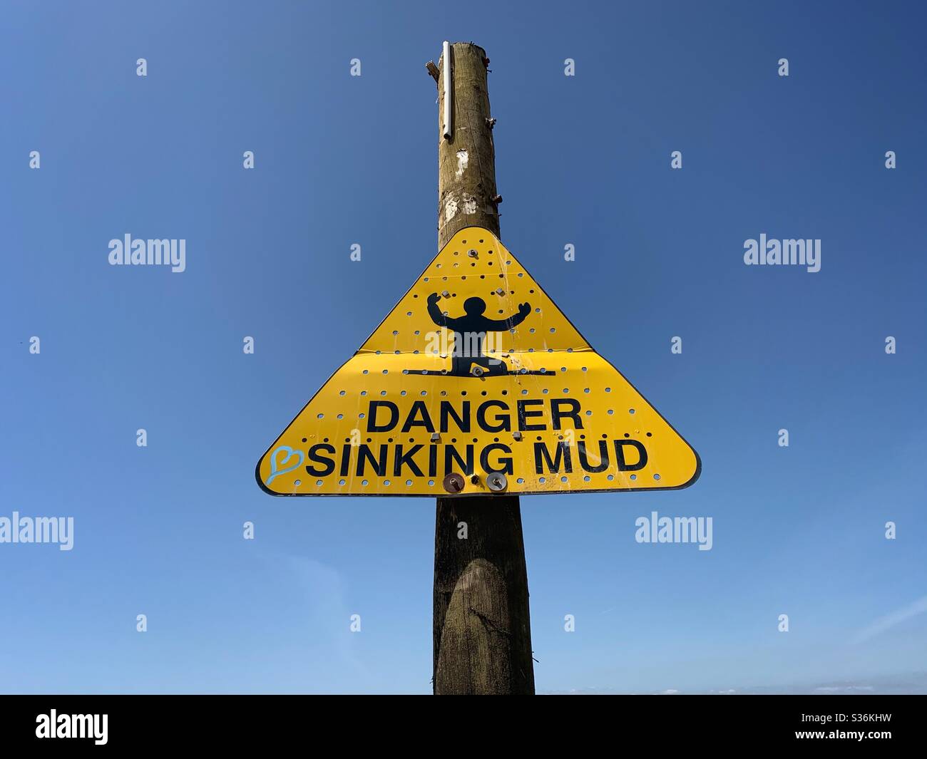 Quicksand beach warning hi-res stock photography and images - Alamy