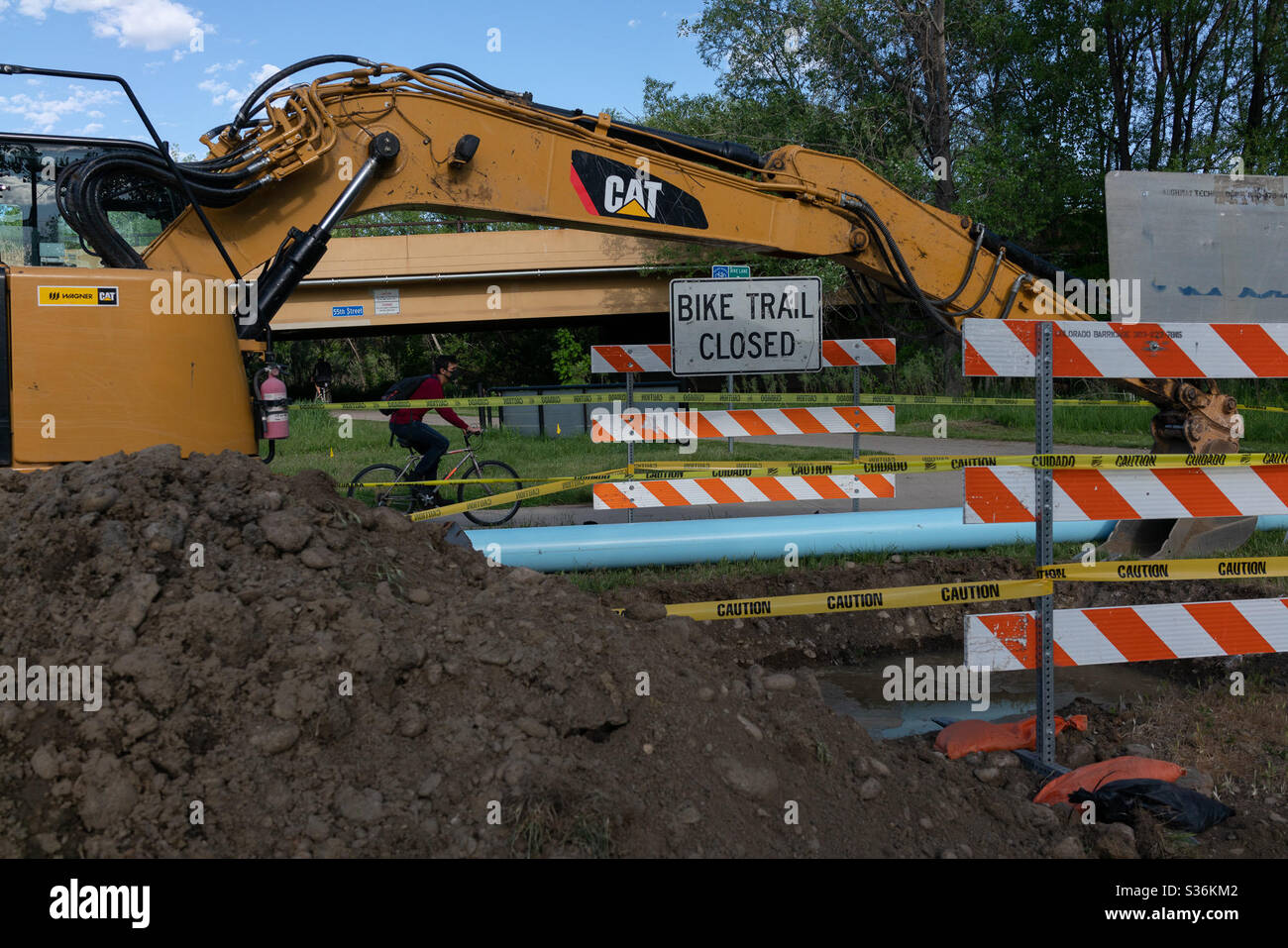 Boulder bike path hi-res stock photography and images - Alamy