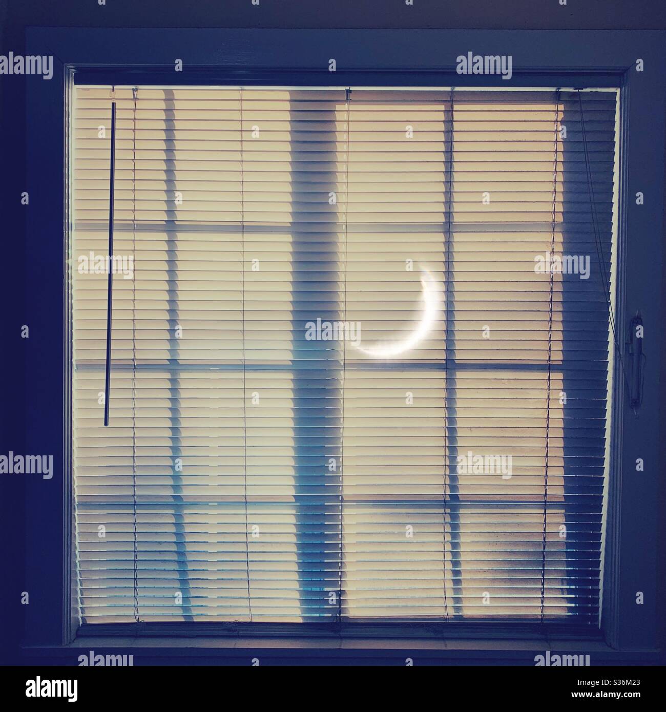 Moon shaped window hi-res stock photography and images - Alamy