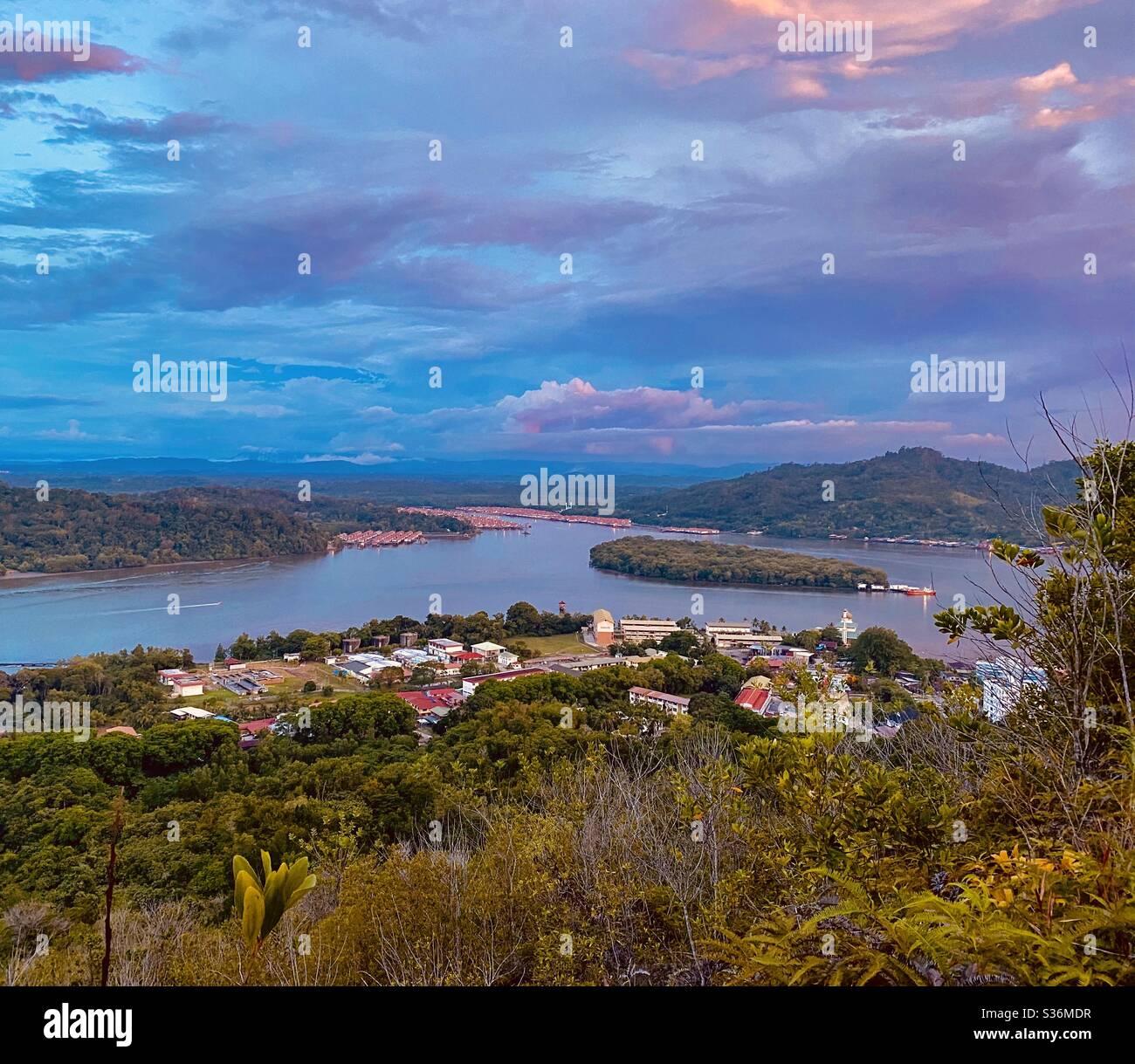 Dusk brunei High Resolution Stock Photography and Images - Alamy