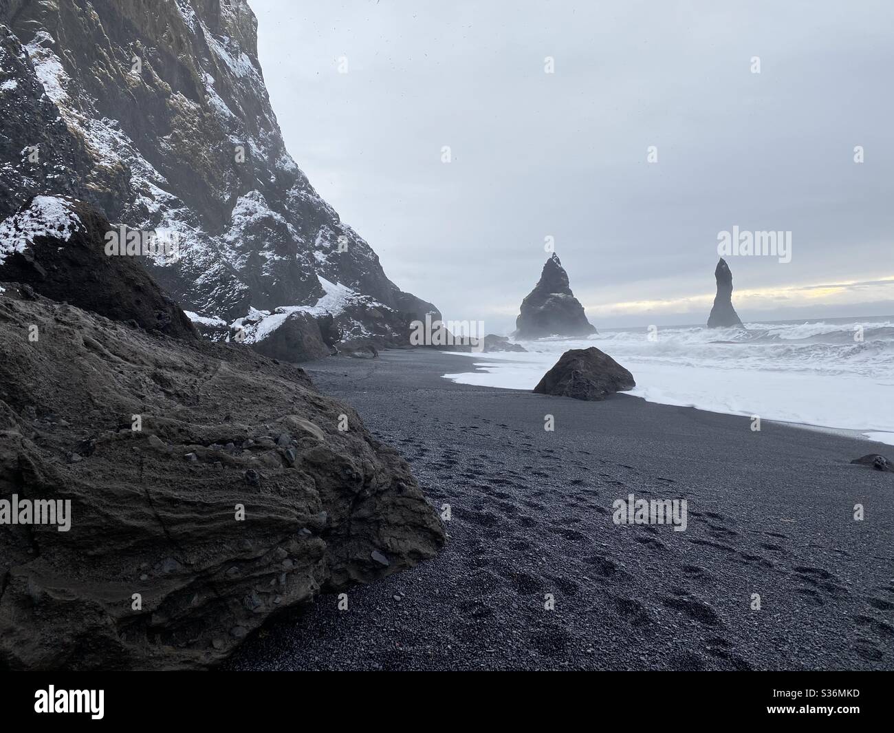 Reynisfjara beach hi-res stock photography and images - Alamy