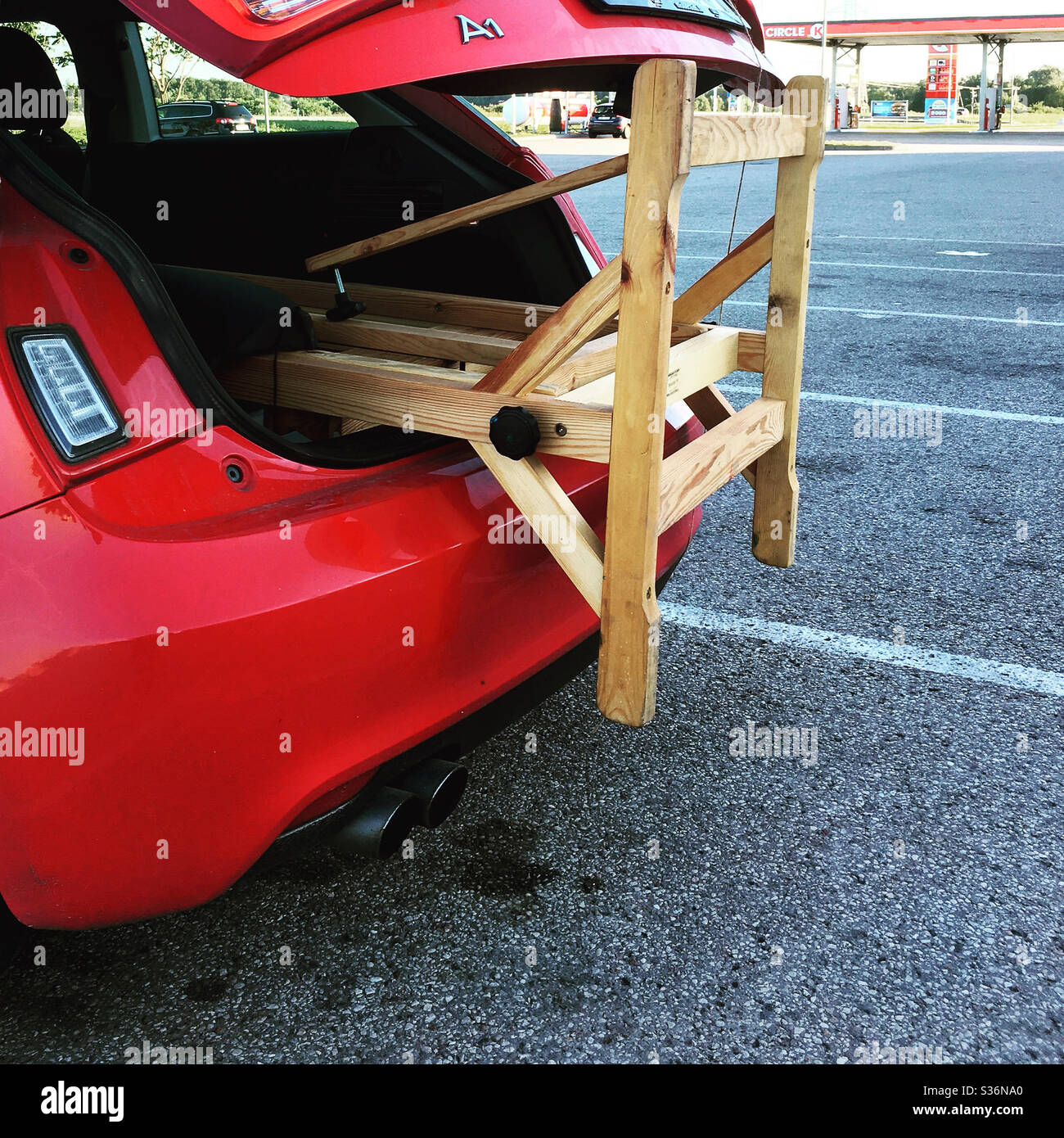 Molbert hi-res stock photography and images - Alamy