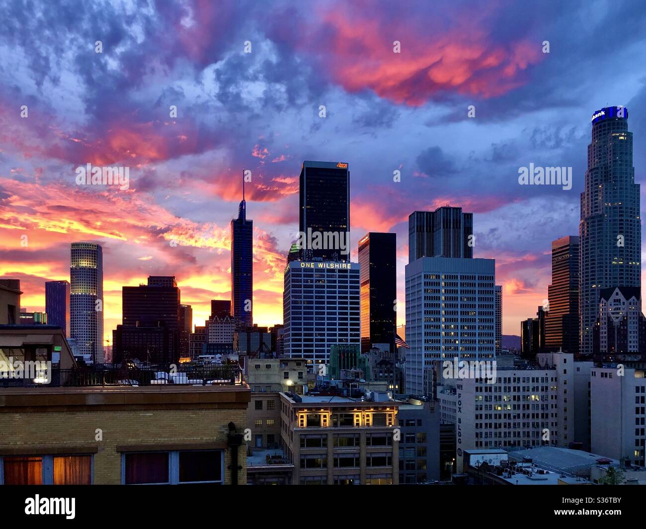 6 1 2020 hi-res stock photography and images - Alamy