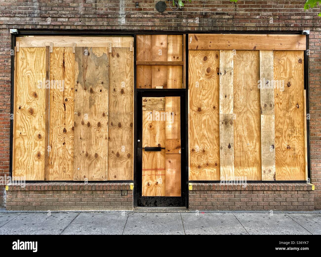 Storefront New York High Resolution Stock Photography and Images - Alamy