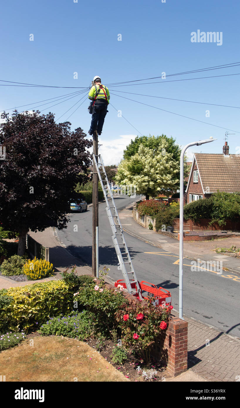 Bt Engineer Pole High Resolution Stock Photography and Images - Alamy