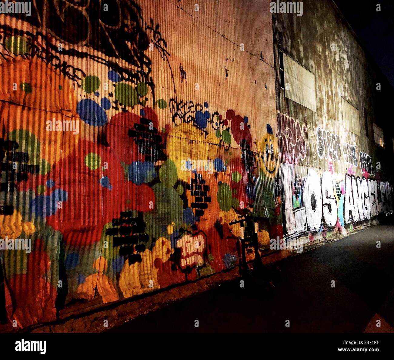 Narrow Alley Painted Graffiti High Resolution Stock Photography and ...