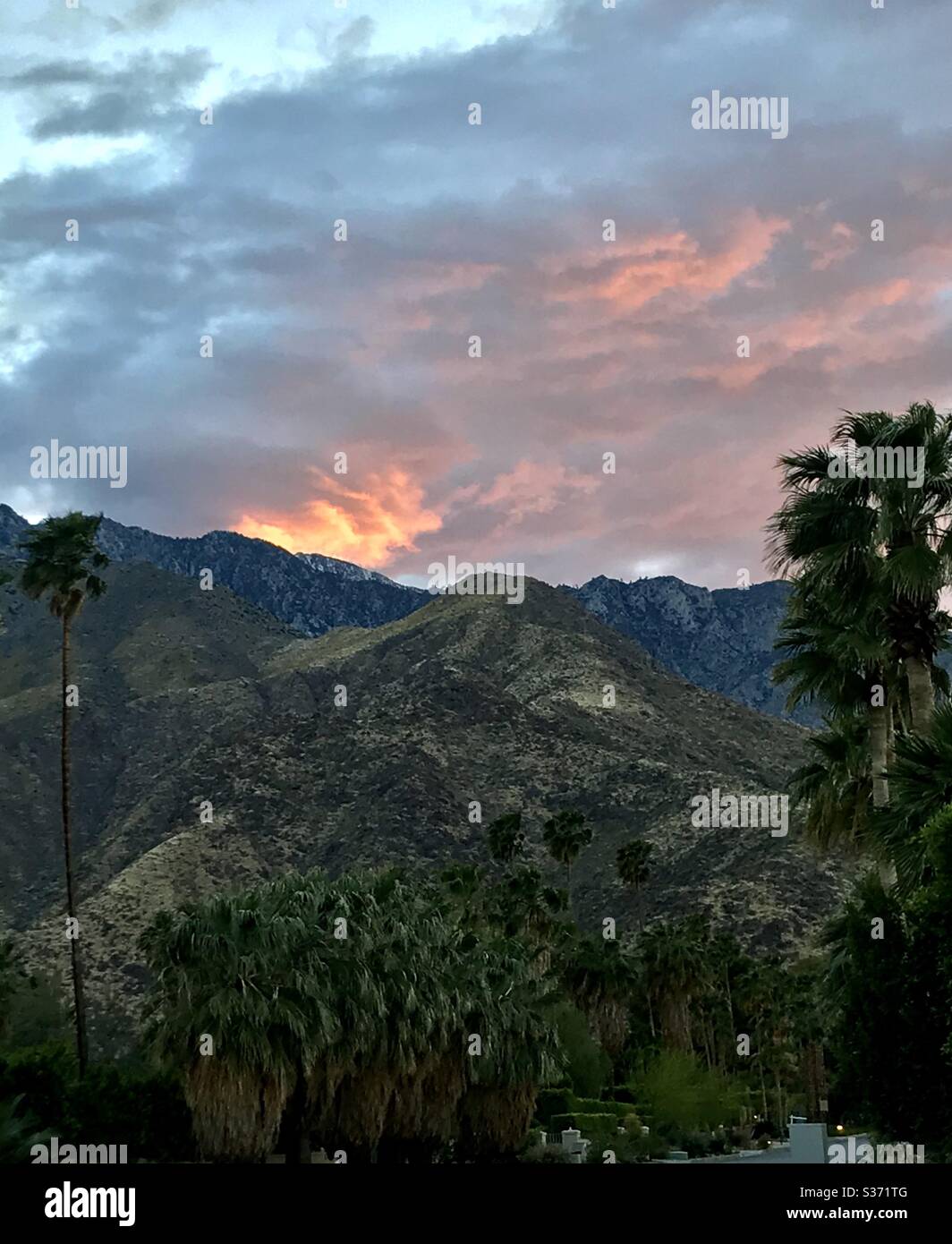 Uplight hi-res stock photography and images - Alamy