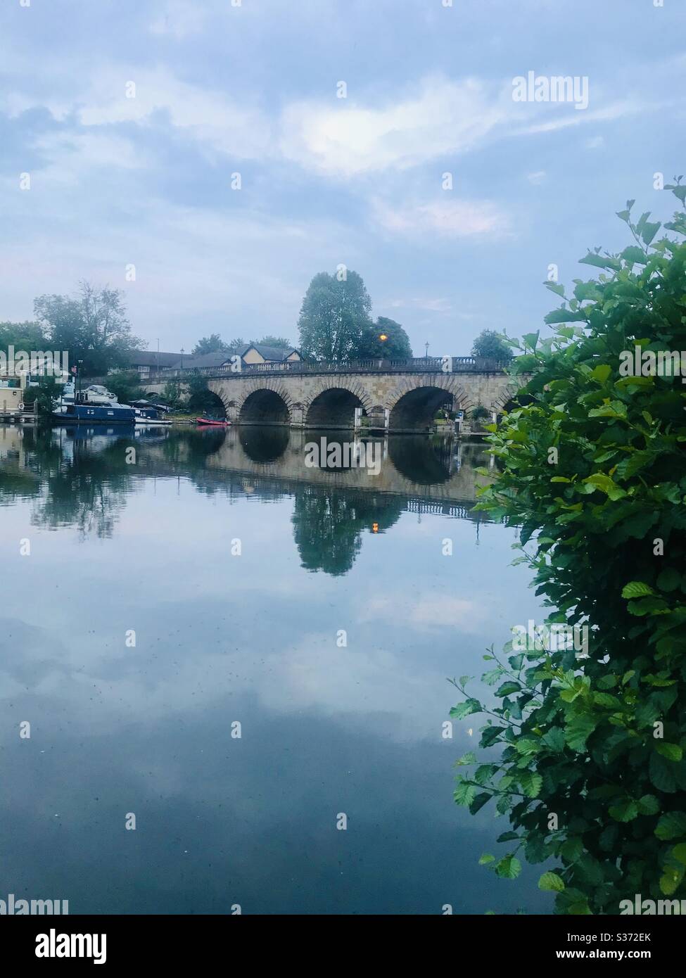 Maidenhead bridge hi-res stock photography and images - Alamy