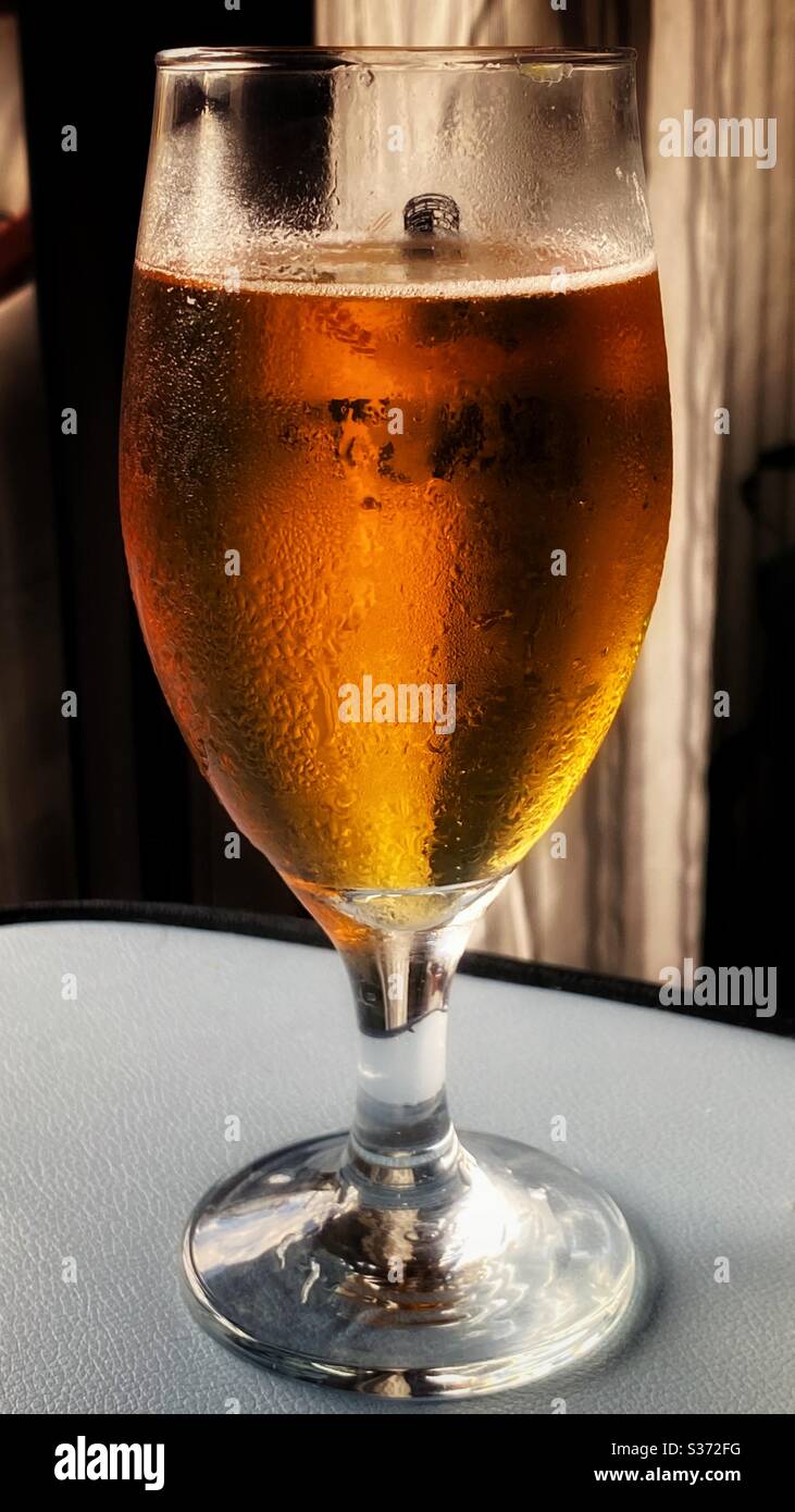 Beber hi-res stock photography and images - Alamy