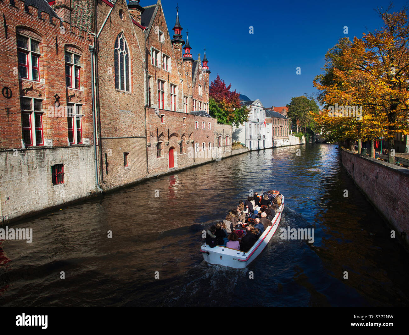 Bruges river hi-res stock photography and images - Alamy