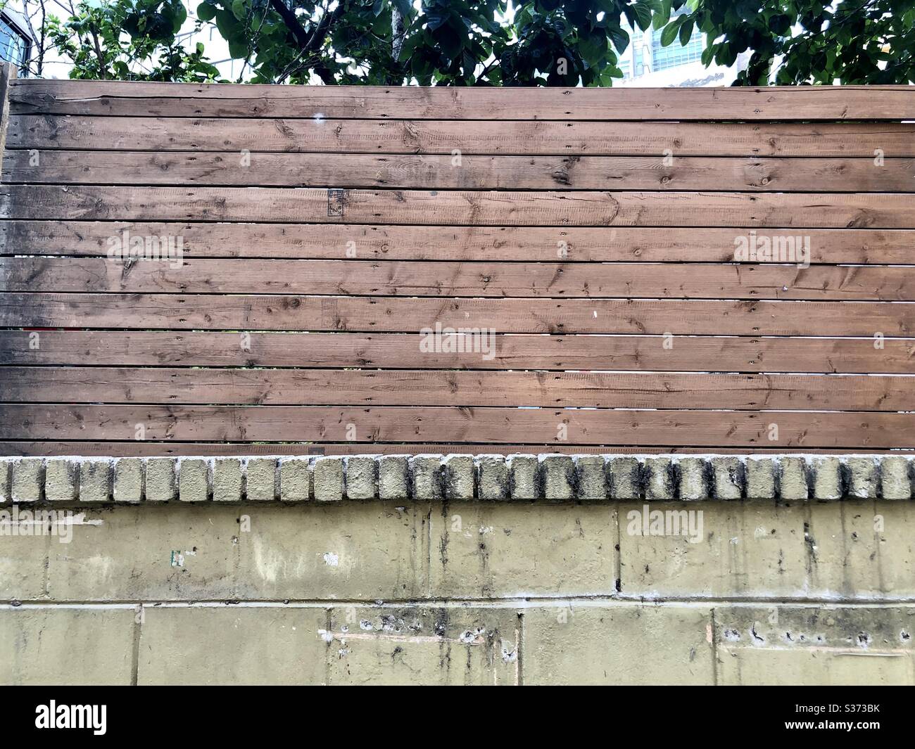 Wood brick hi-res stock photography and images - Alamy