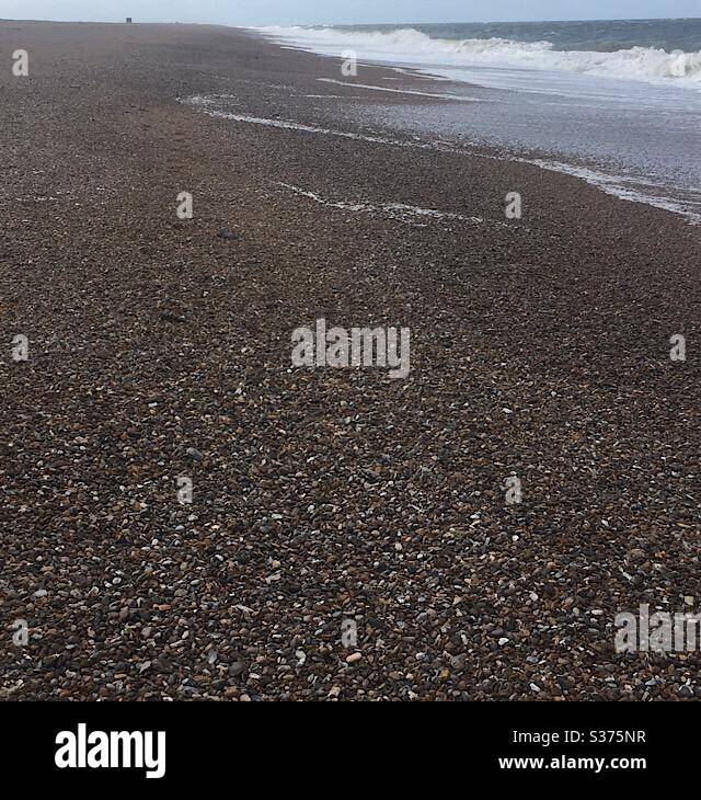 Shingles beach hi-res stock photography and images - Alamy