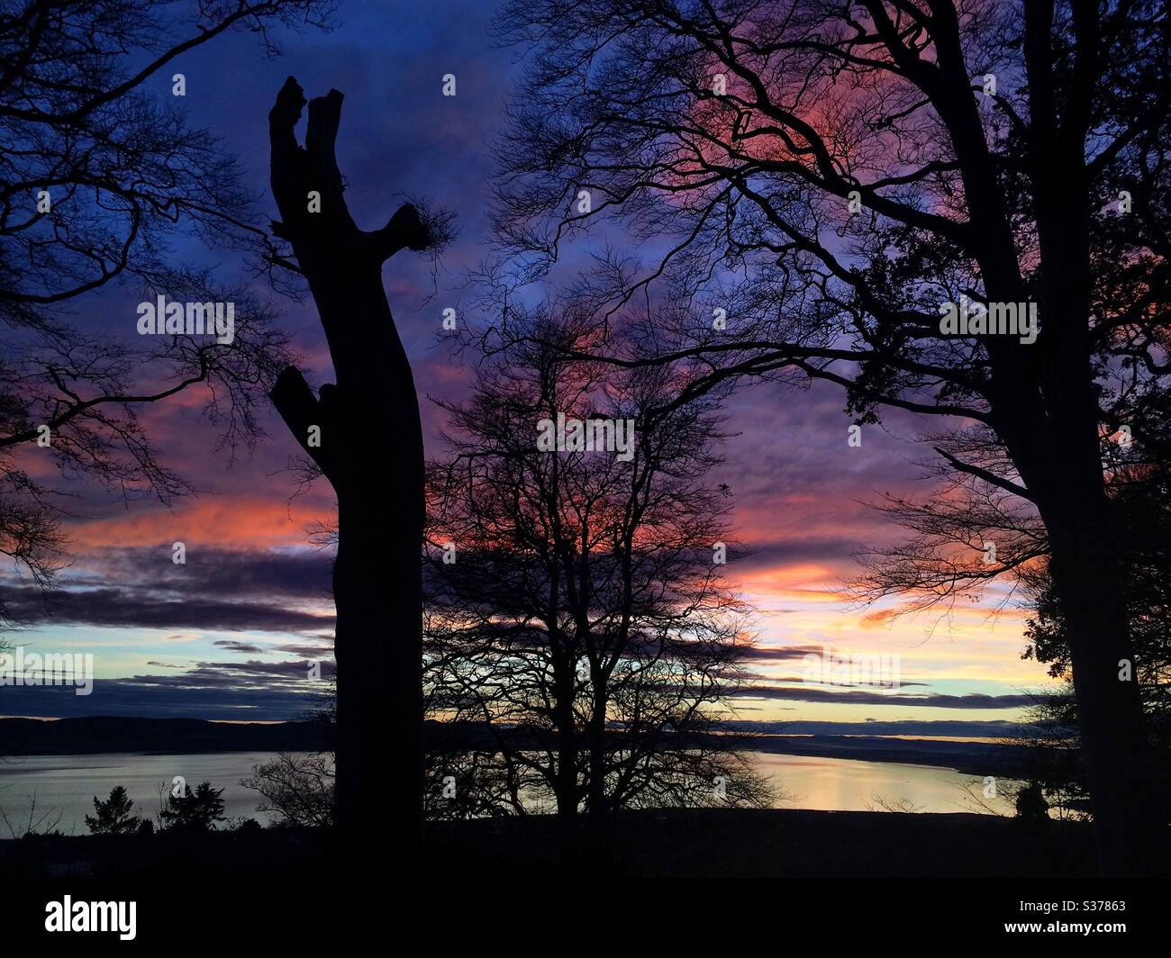 Night sky dundee hi-res stock photography and images - Alamy