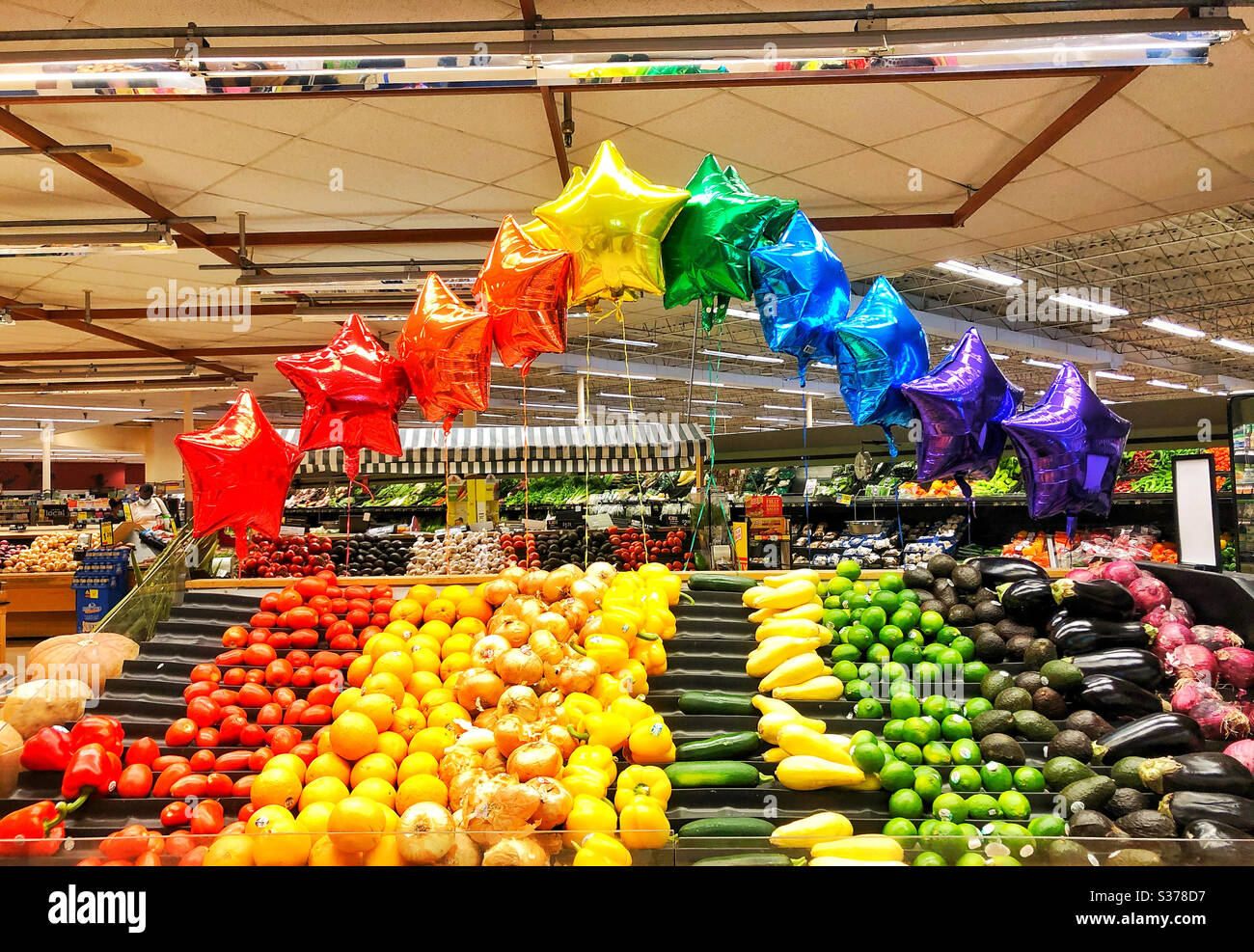 Eat the rainbow, colorful display of heathy vegetables arranged by ...