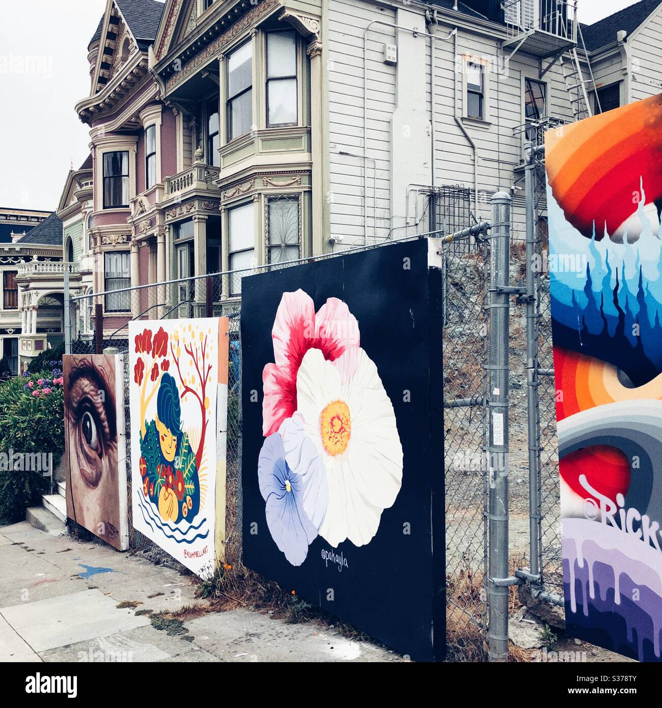 Victorian murals hi-res stock photography and images - Alamy