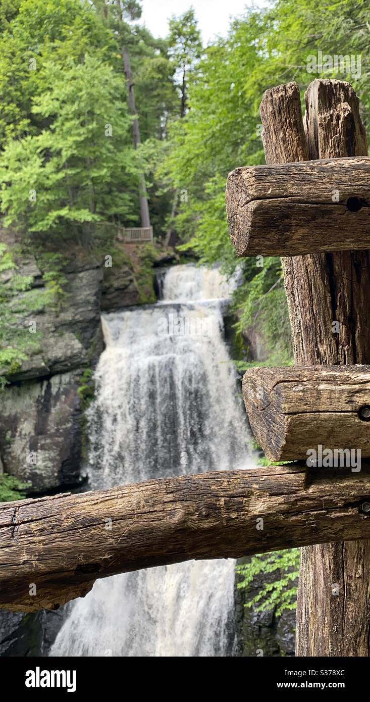 Bushkill falls hi-res stock photography and images - Alamy