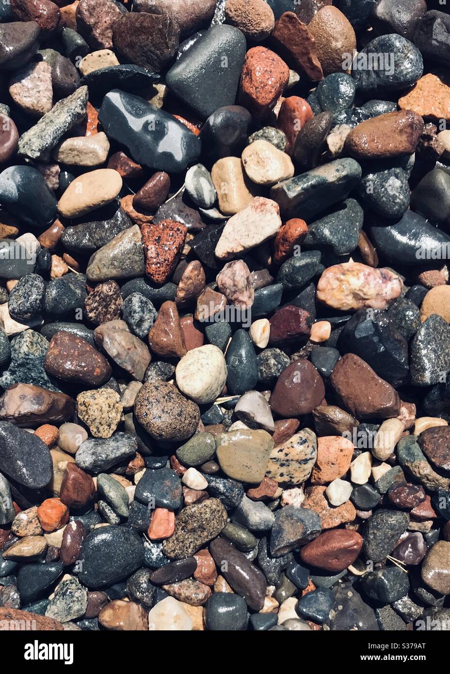 Rocks and gravel hi-res stock photography and images - Alamy