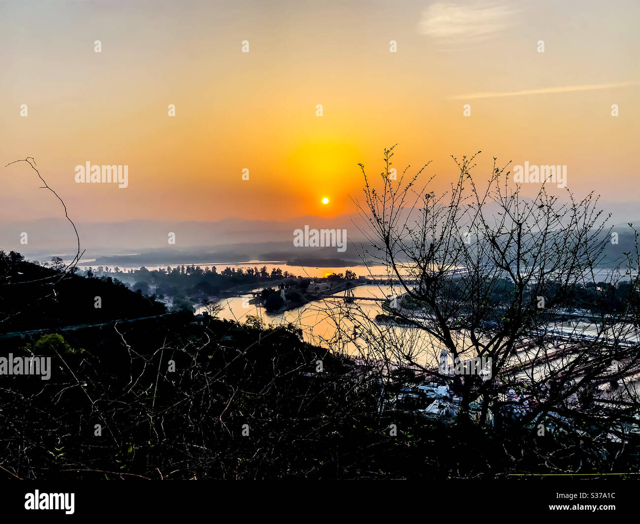 Haridwar view hi-res stock photography and images - Alamy