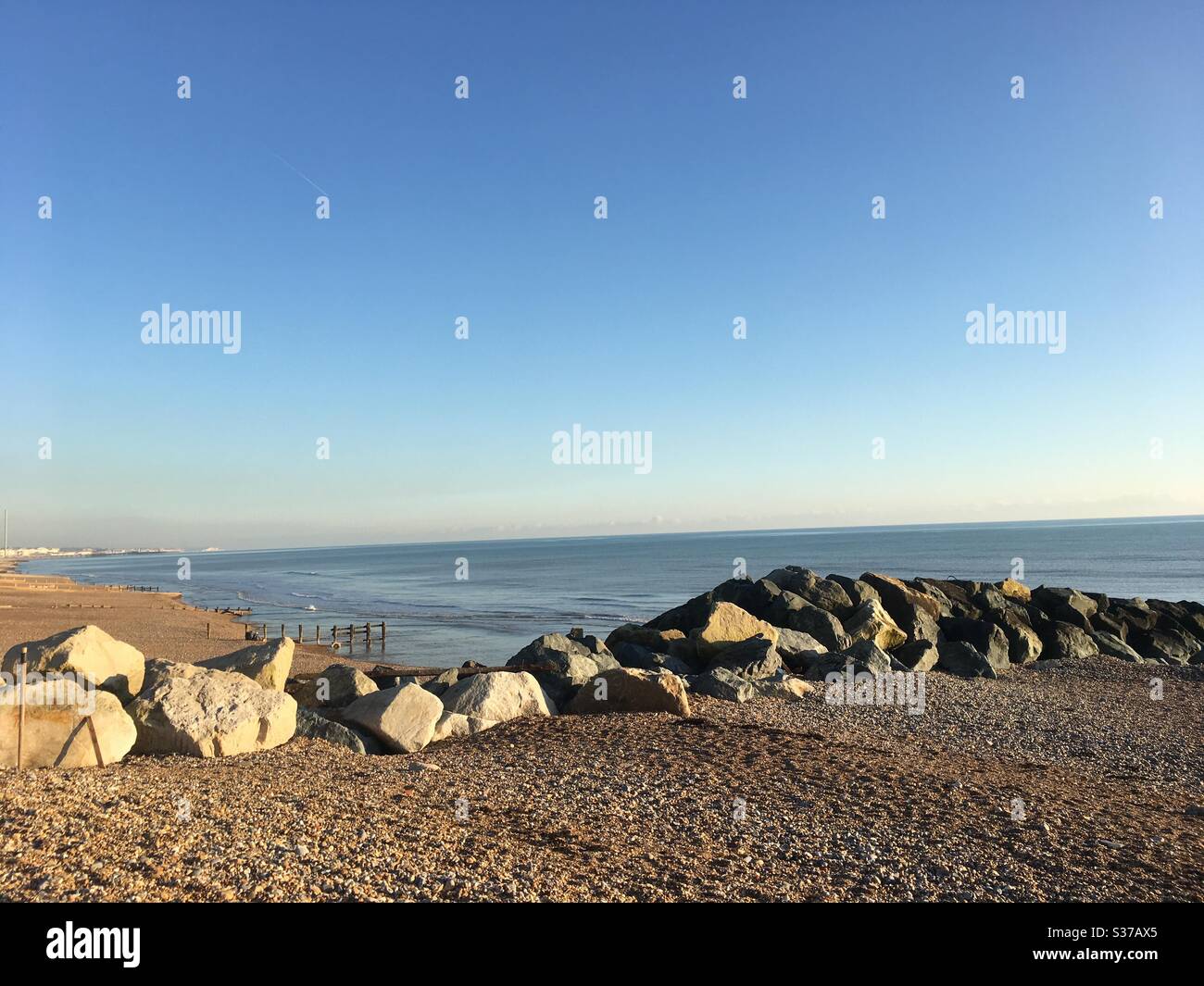 Lovely beach hi-res stock photography and images - Alamy