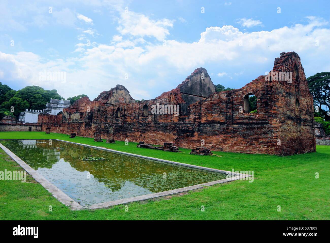 Brick temple wall hi-res stock photography and images - Alamy