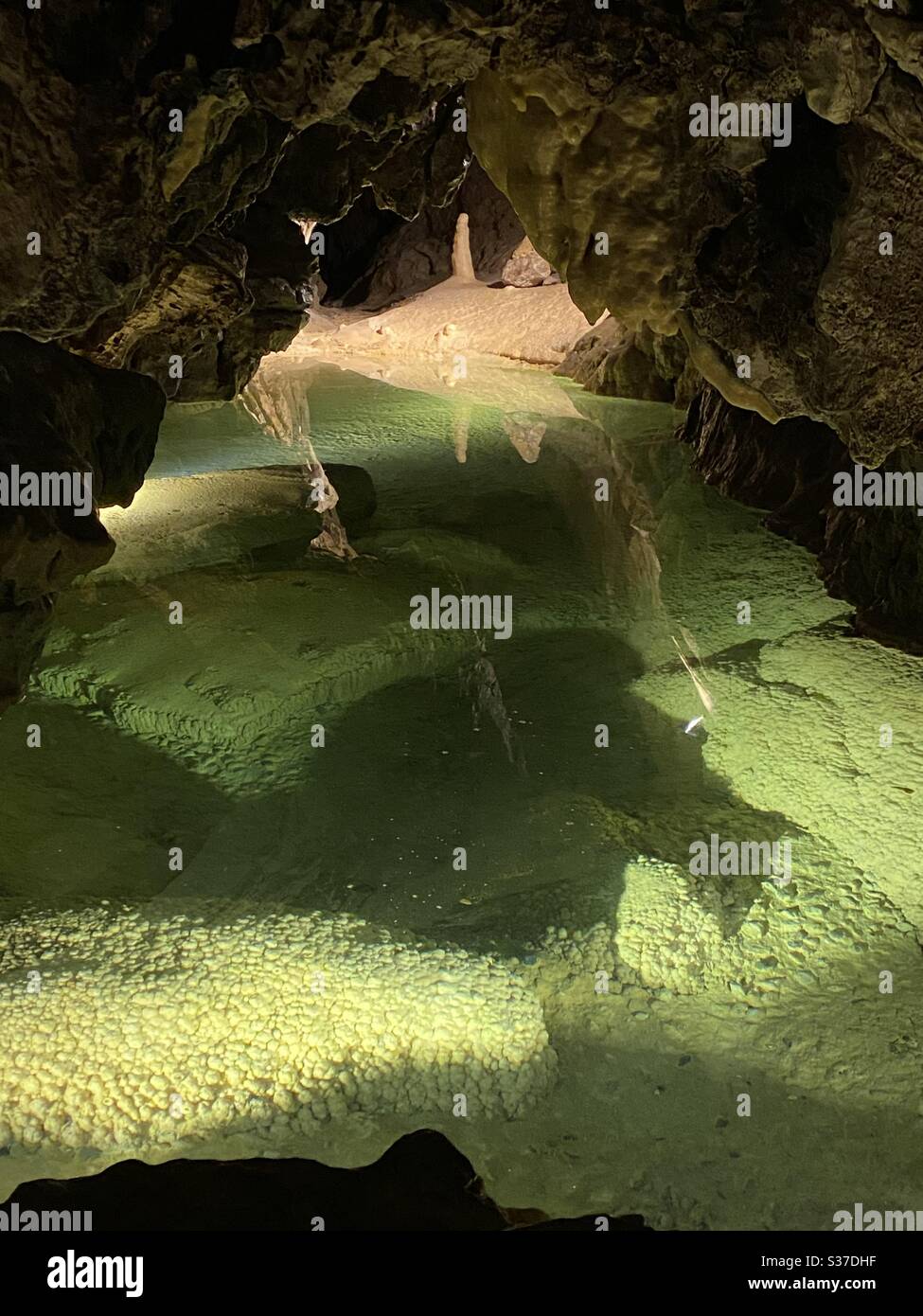 Cave stalagmite hi-res stock photography and images - Alamy