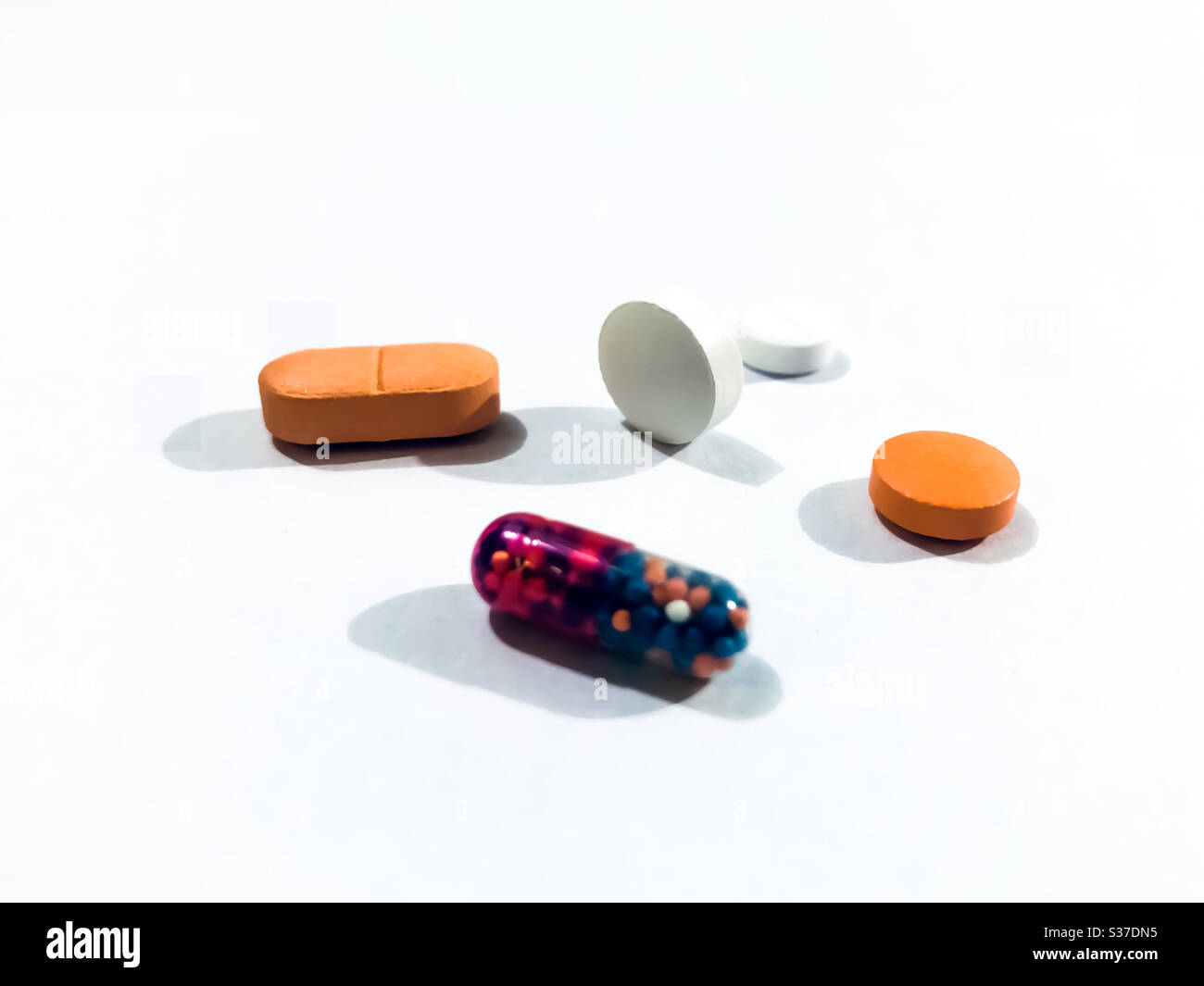 Emergency medicines hi-res stock photography and images - Alamy