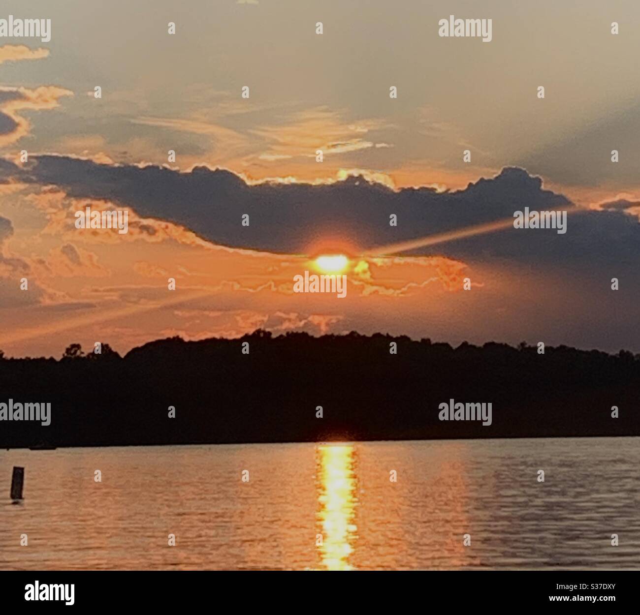 Lake hartwell hi-res stock photography and images - Alamy