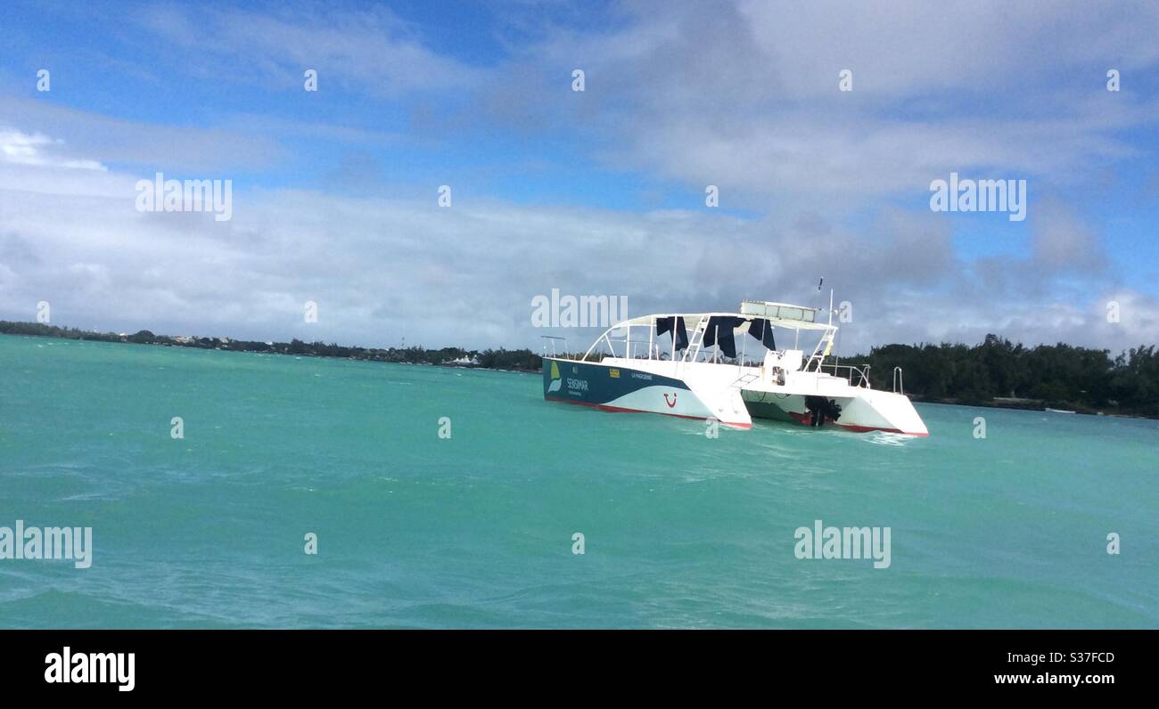 Indian catamaran hi-res stock photography and images - Alamy