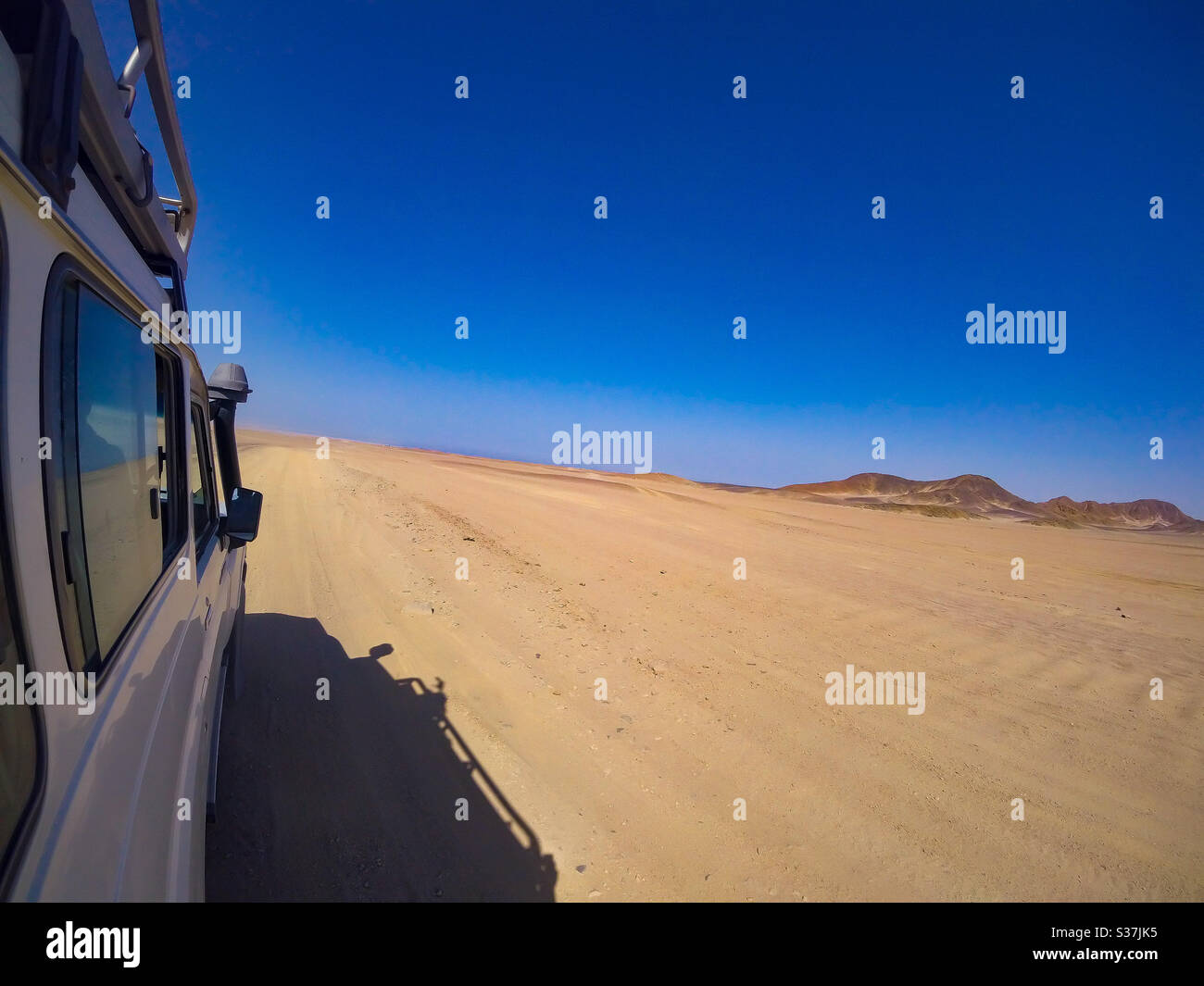 Car in egypt hi-res stock photography and images - Alamy