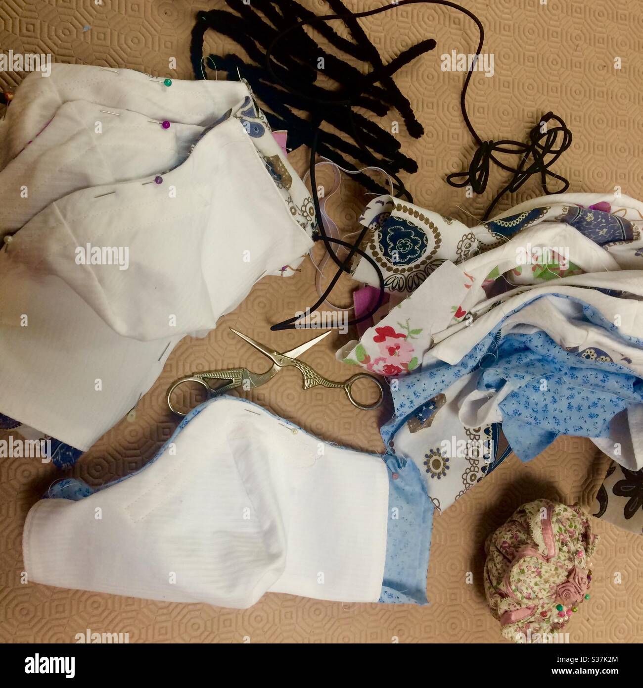 Ppe masks hi-res stock photography and images - Alamy