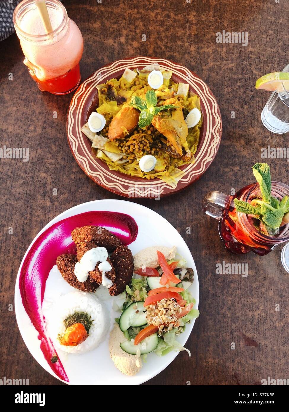 Contemporary menu hi-res stock photography and images - Alamy