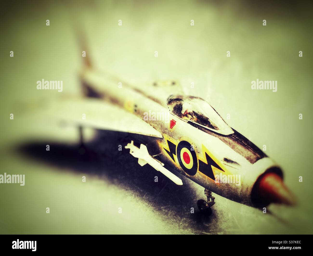 Airfix Lightning 1/72 scale plastic model aircraft Stock Photo - Alamy