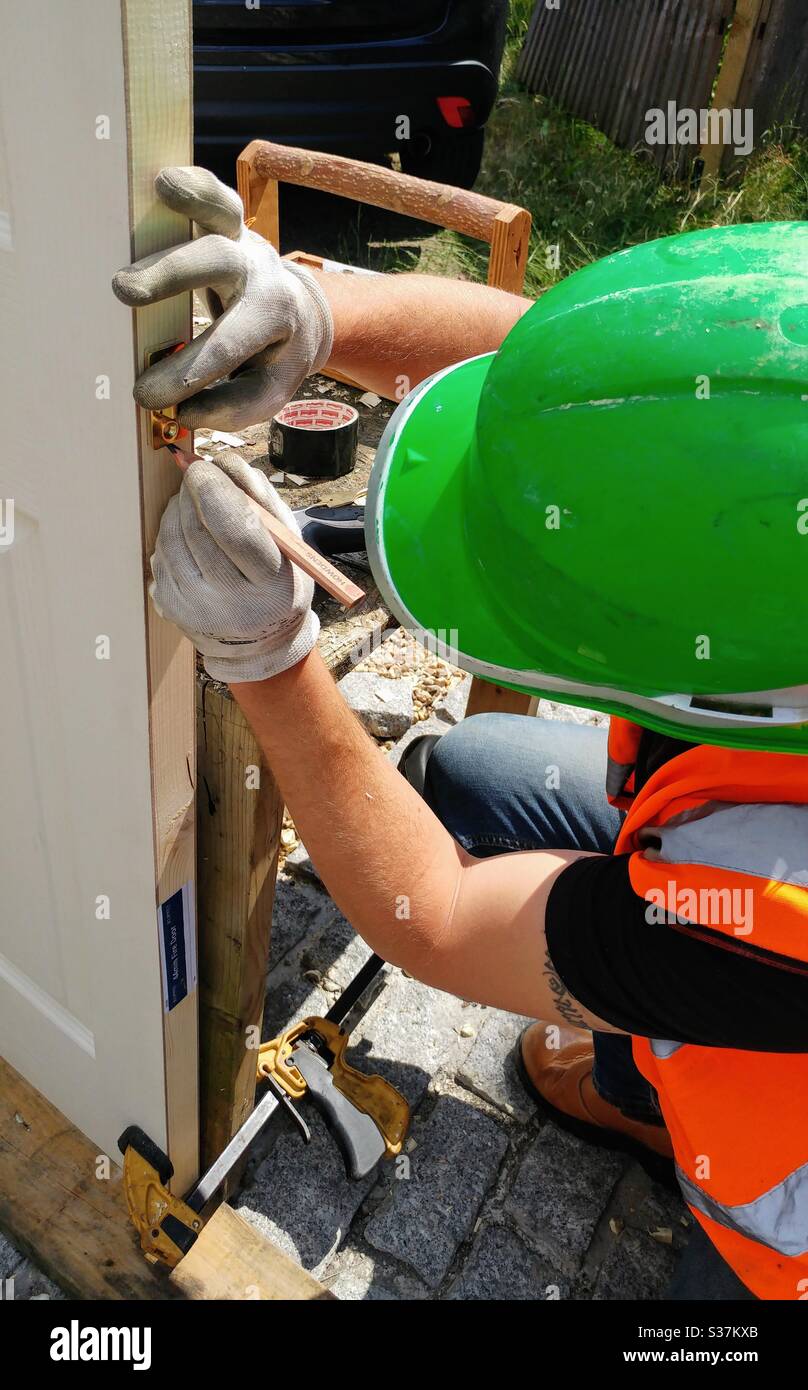 Builder carpenter hi-res stock photography and images - Alamy