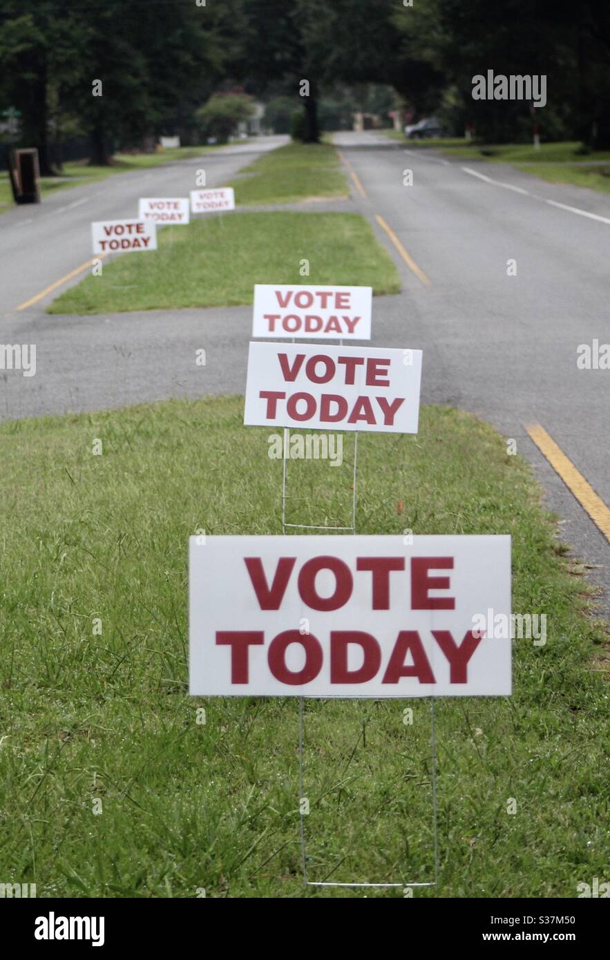 Vote sign hi-res stock photography and images - Alamy