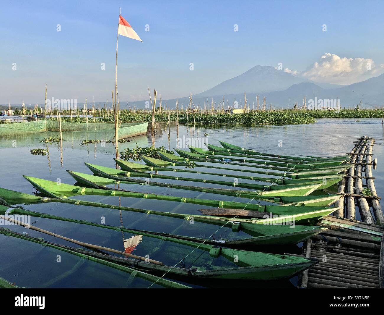 What flag should my boat fly hi-res stock photography and images - Alamy